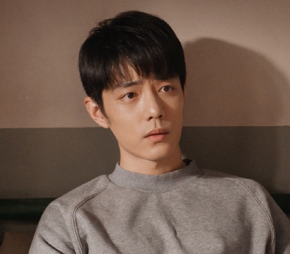 Xiao Zhan and Li Qin's "The Sea in Dream" will be aired tomorrow, I'm ...