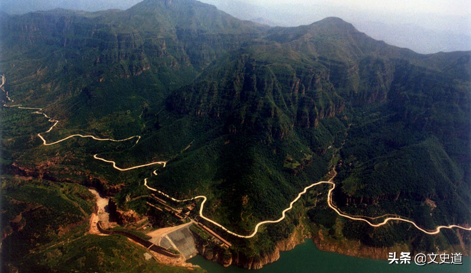 Why is the Red Flag Canal called the "Eighth Wonder of the World"?After ...