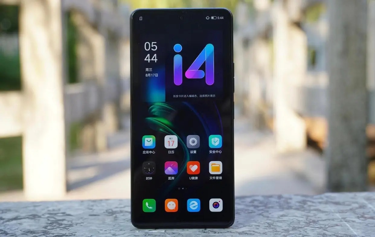 There is no need to worry about mid-to-high-end mobile phones. These ...