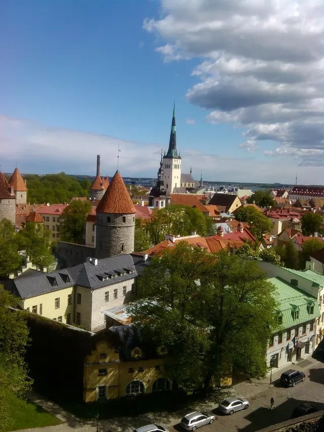 Nordic Russia Tour (8) Tallinn Church, - iNEWS