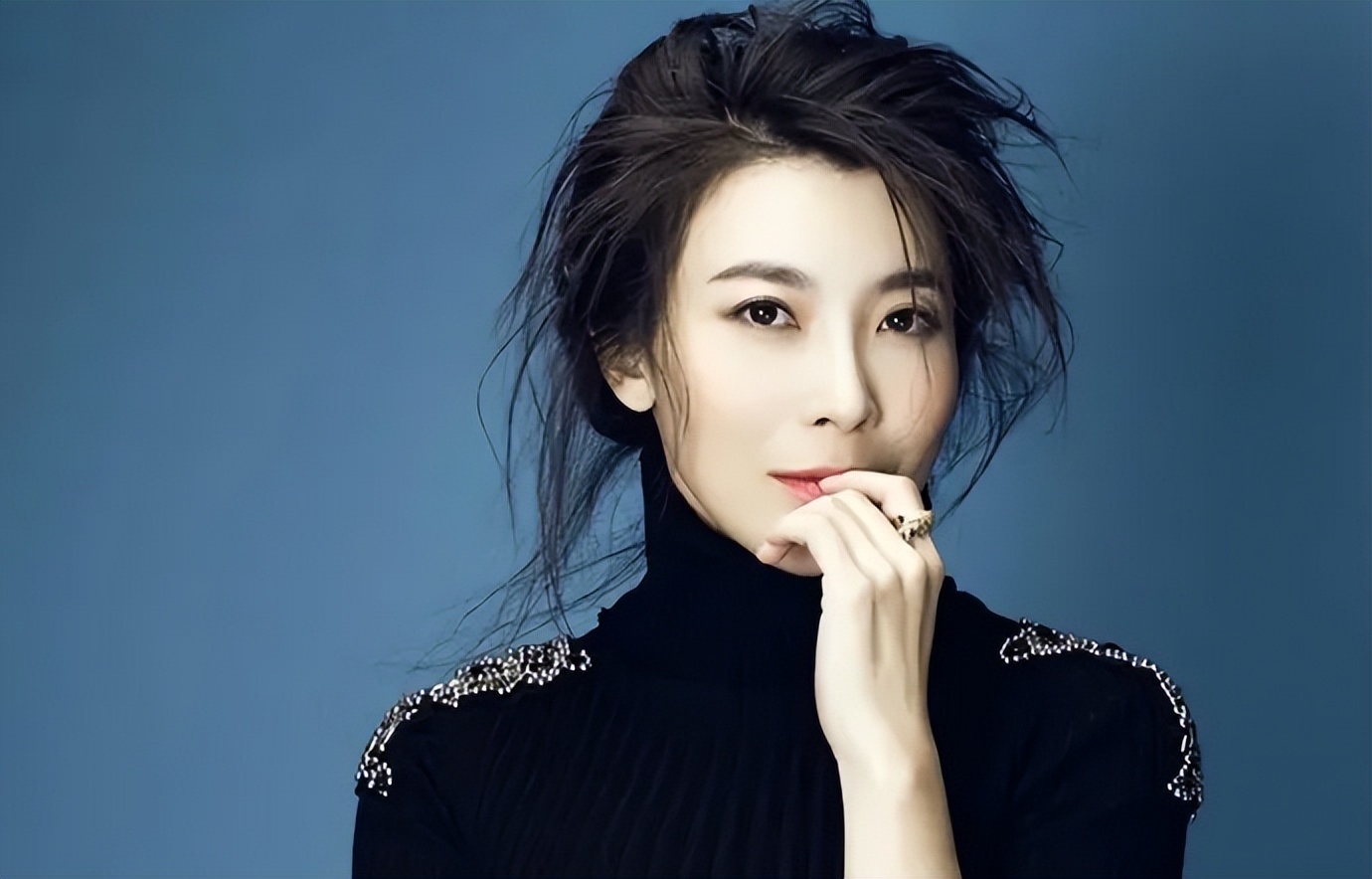 Mingyang Entertainment—Beauty Star—Zhang Yanyan - iNEWS