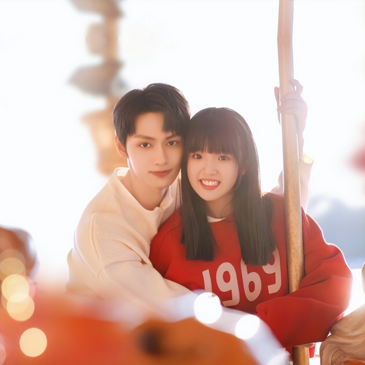 "Exclusive Fairy Tale" - Wen Junhui Zhang Miaoyi childhood sweetheart ...
