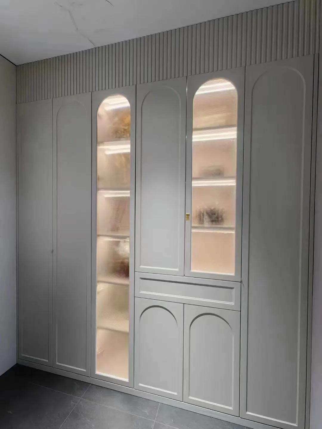 Light American decoration case - iNEWS