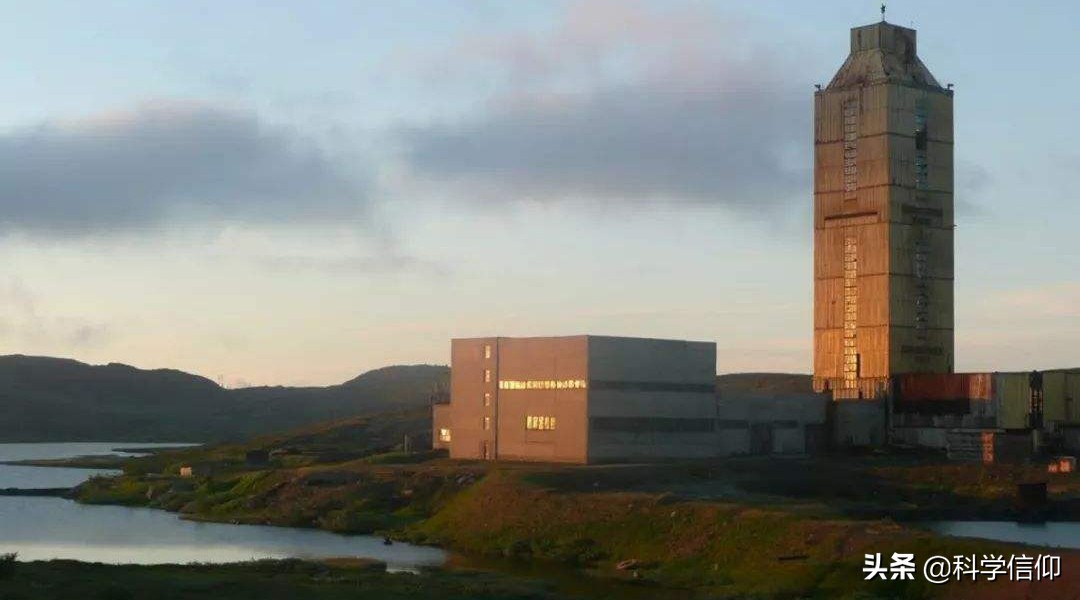 The former Soviet Union's dream of digging through the earth stopped at ...
