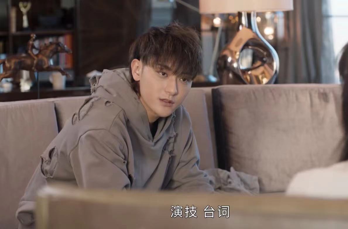 Relying on godfather to become famous, relying on upside-down posts to become famous, how real ...