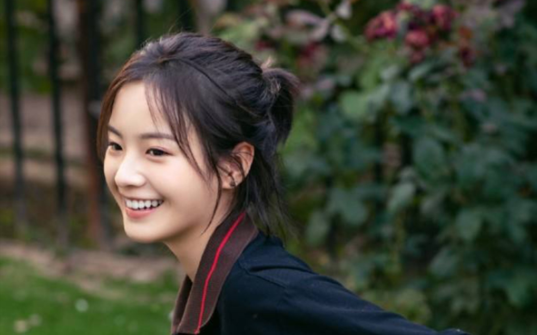 Entertainment Breaking News: Wang Yibo, Yu Shuxin, Wang Yuan, Li Gengxi ...