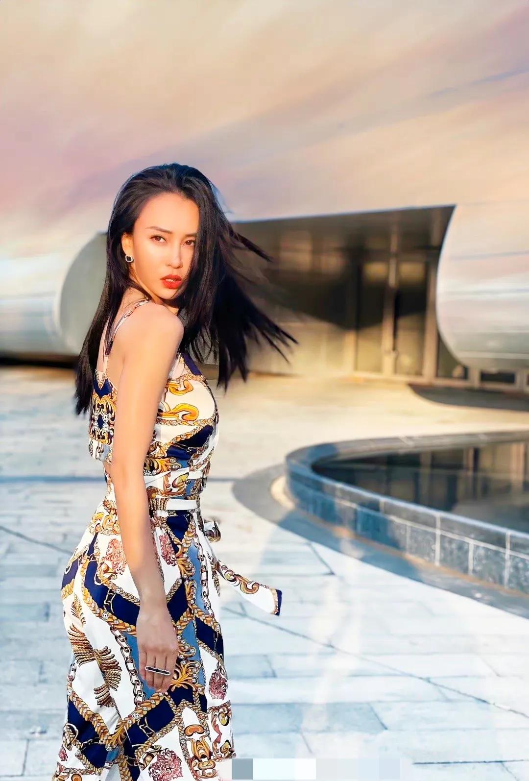 The first beauty in Yunnan is in Chuxiong, her name is Muqi Miya - iMedia