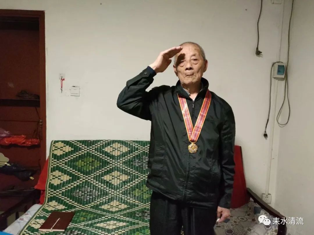 Liu Decheng: During the Three Years of Aid to North Korea - iNEWS