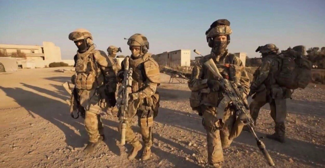 SSO Special Forces: 16 people overwhelmed 300 militants, why did they ...