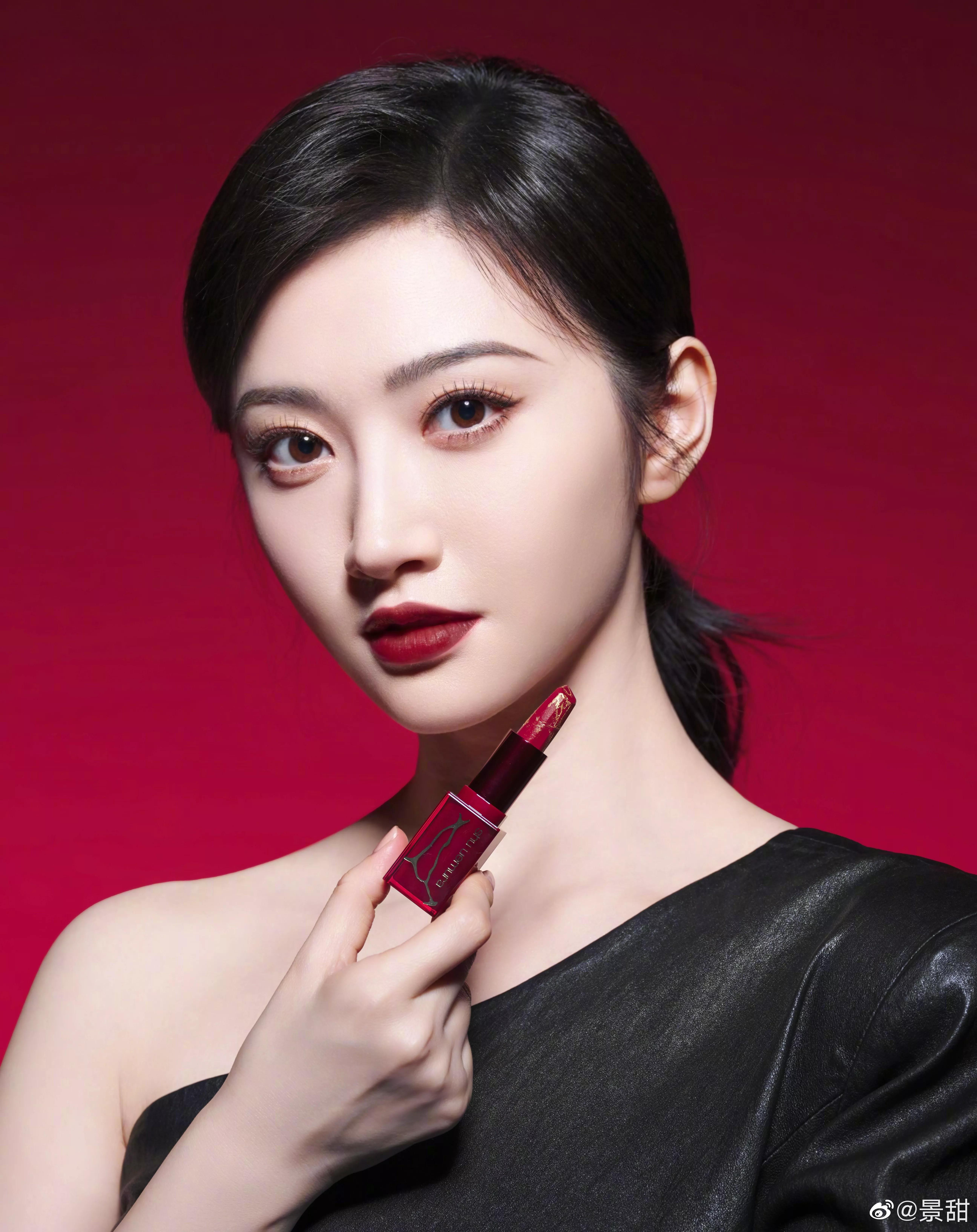 Jing Tian commercials, delicate features, beautiful red lips, beautiful ...