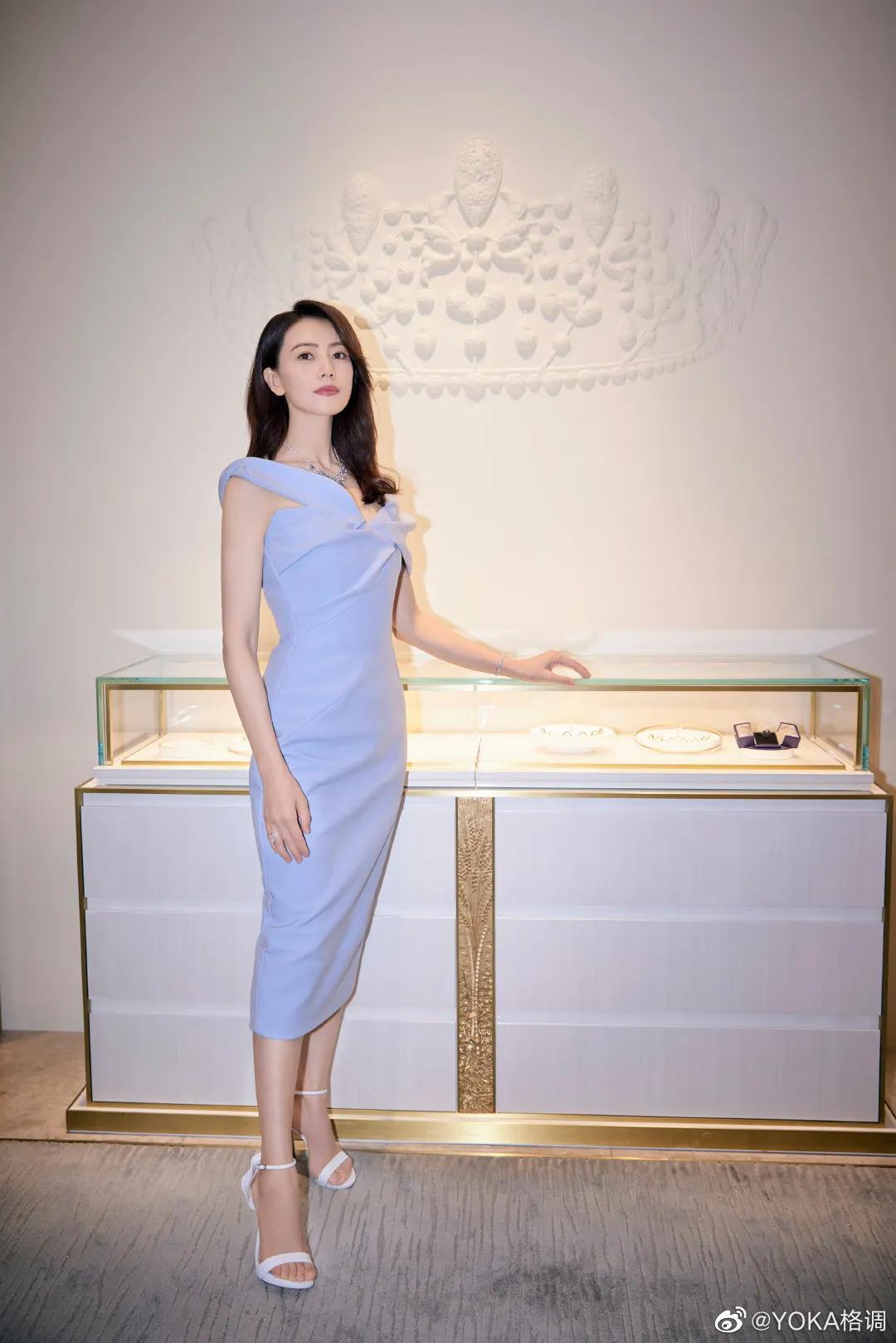 Gao Yuanyuan ~ A frown and a smile, graceful and wanton - iNEWS