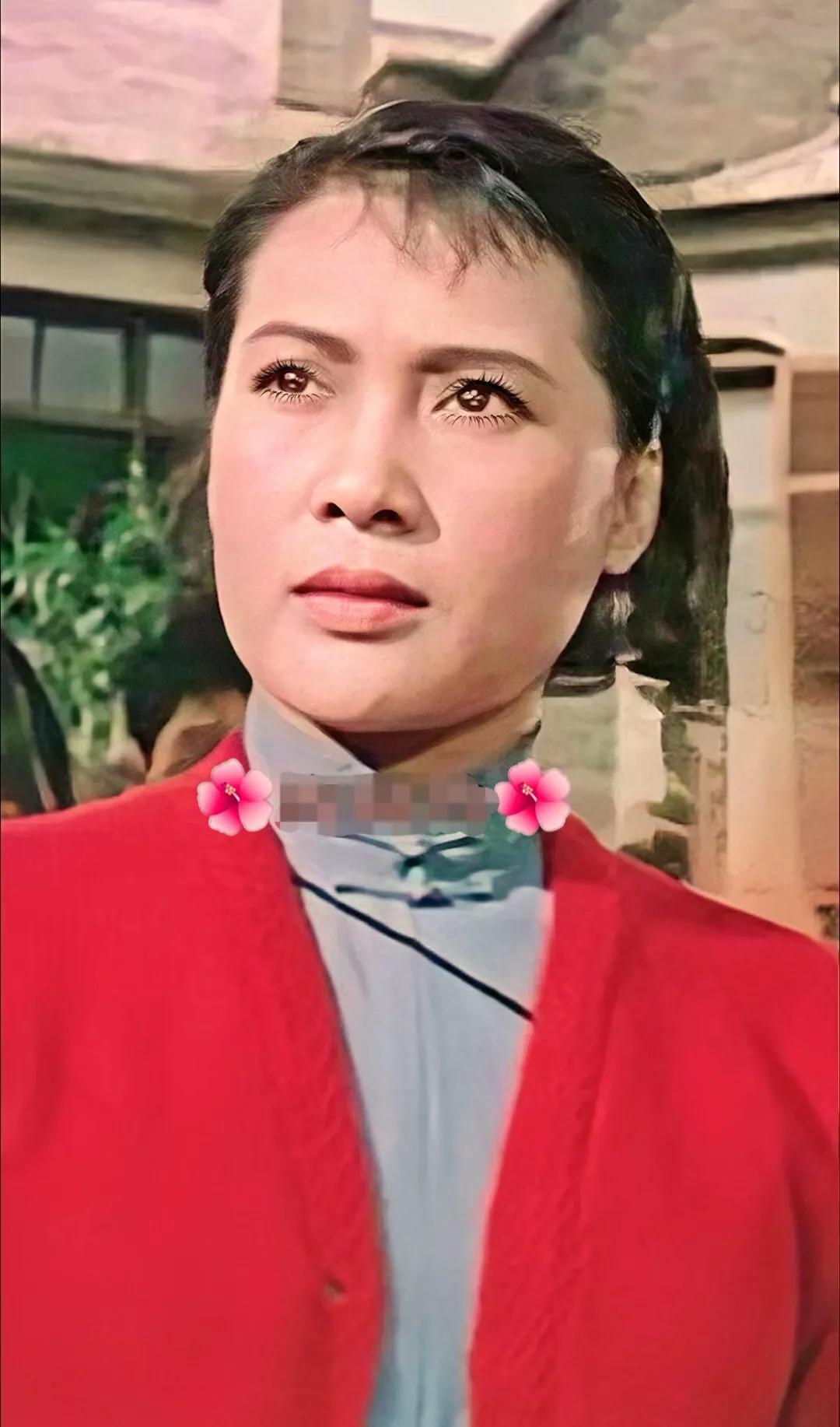 Qin Yi, 99 years old, has been in film for 82 years, dedicated her life ...