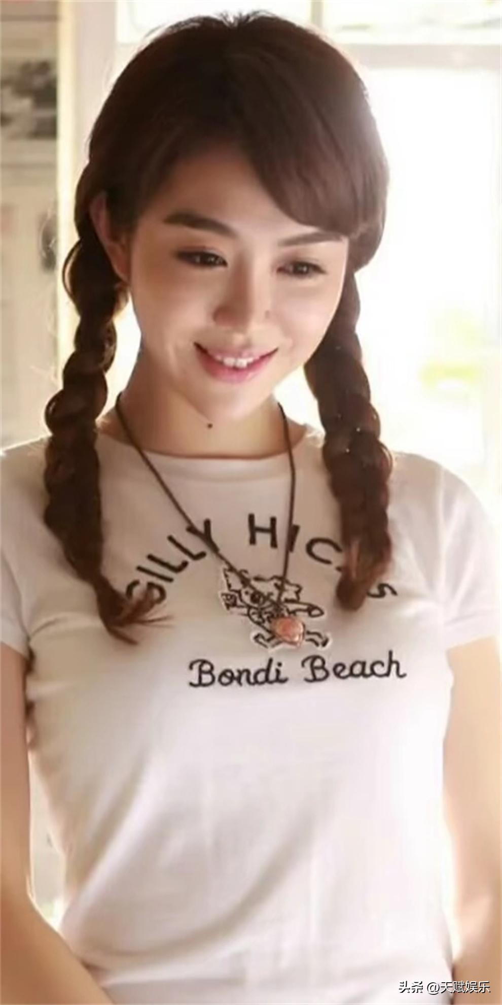 Film and television actress Jiang Yan photo album (2) - iNEWS