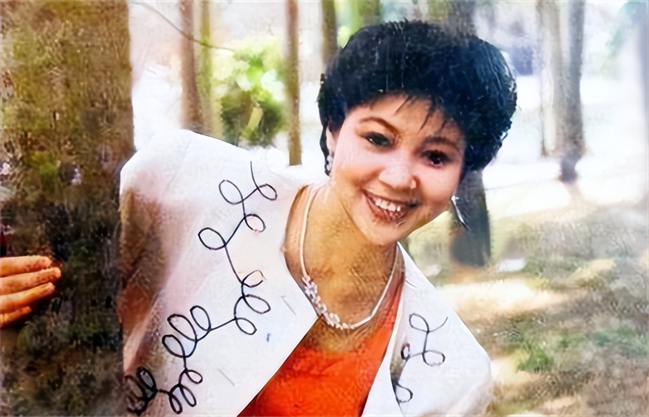 Su Hong: After the death of her husband, she refused to remarry and ...