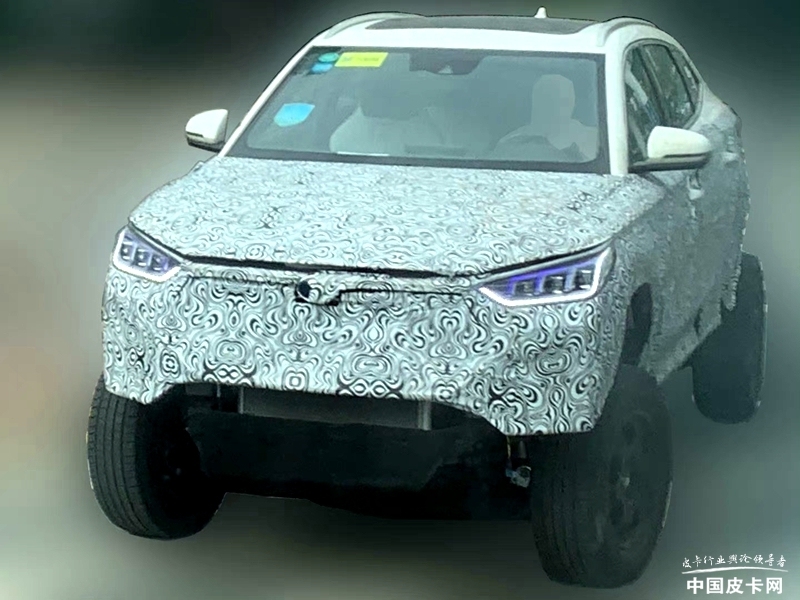 Front and rear independent suspension BYD pickup chassis details ...