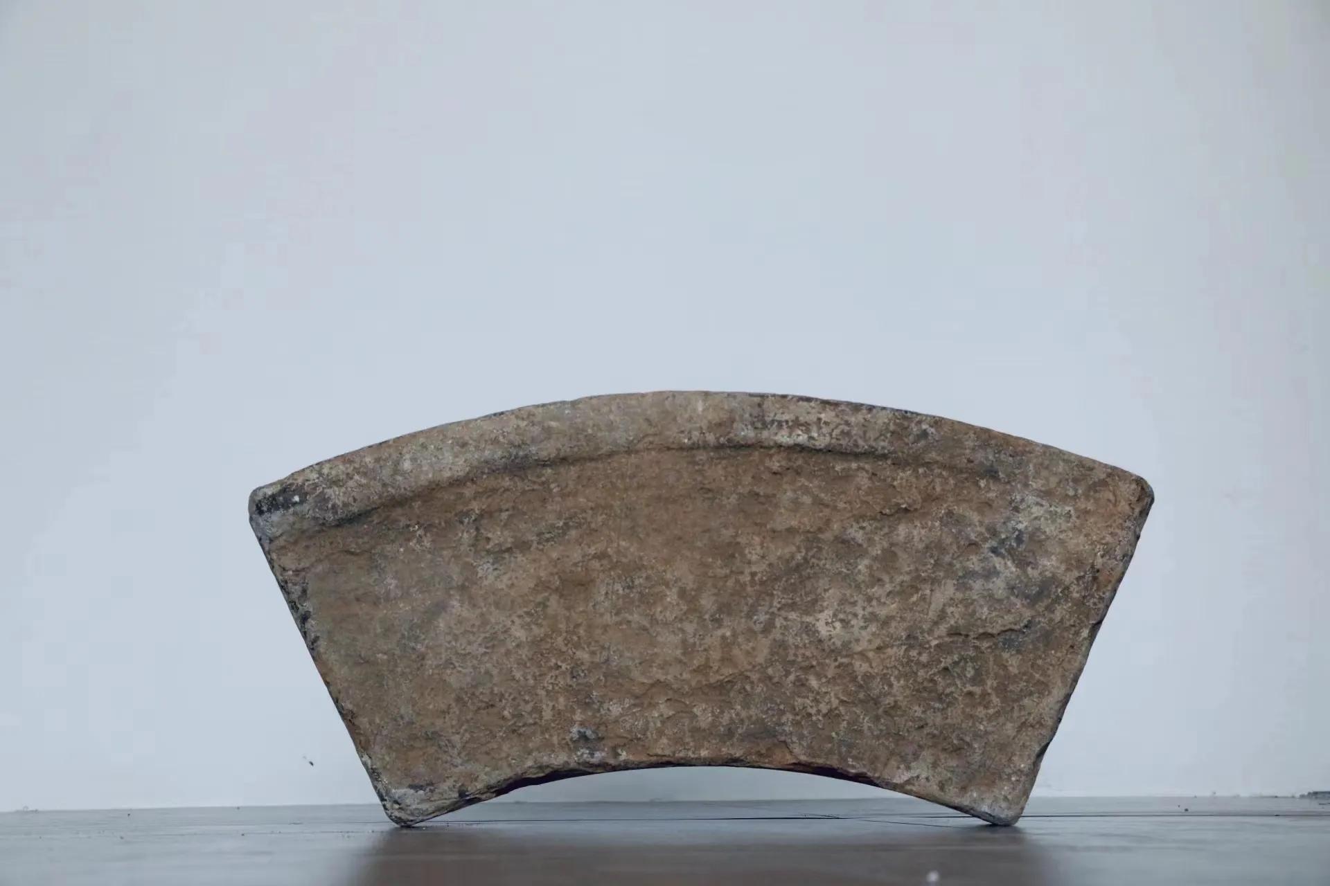 stone plaque - iNEWS