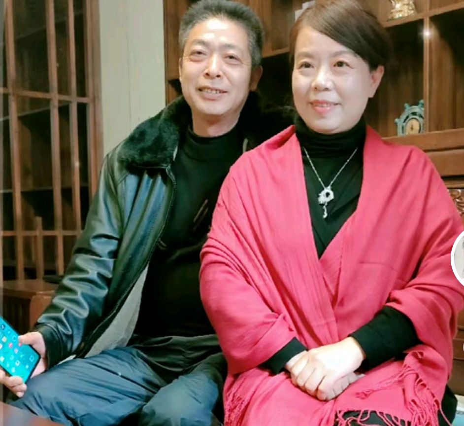 Xu Min and his wife don't keep a low profile to participate in the New ...