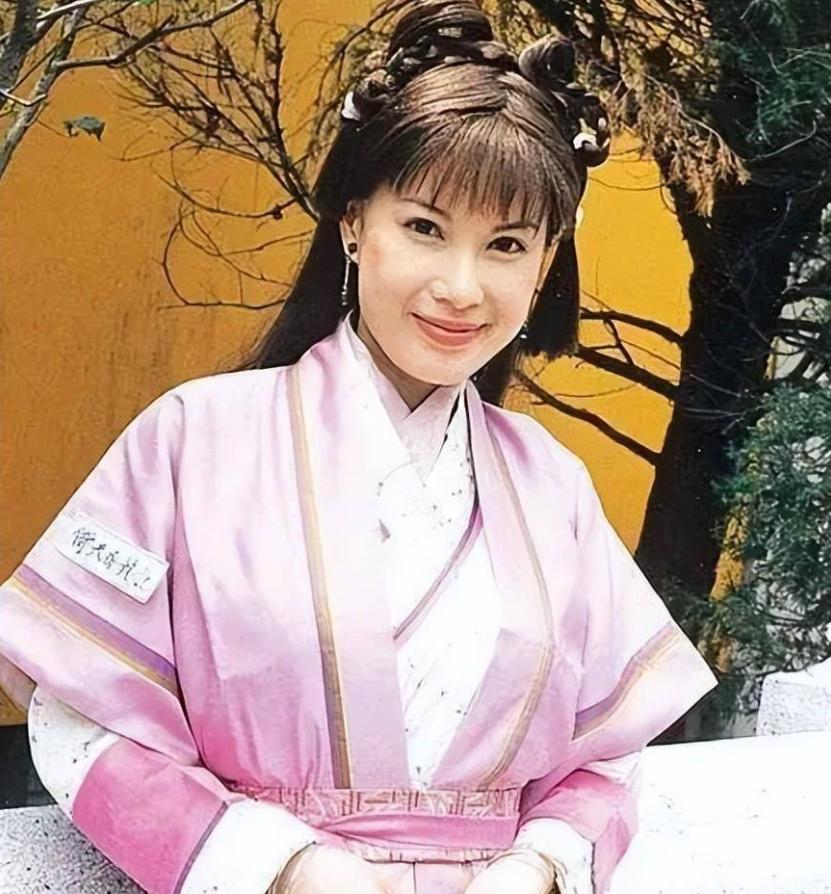 15 years to wait! Hong Kong star Jiang Xiwen made a low-key comeback at ...