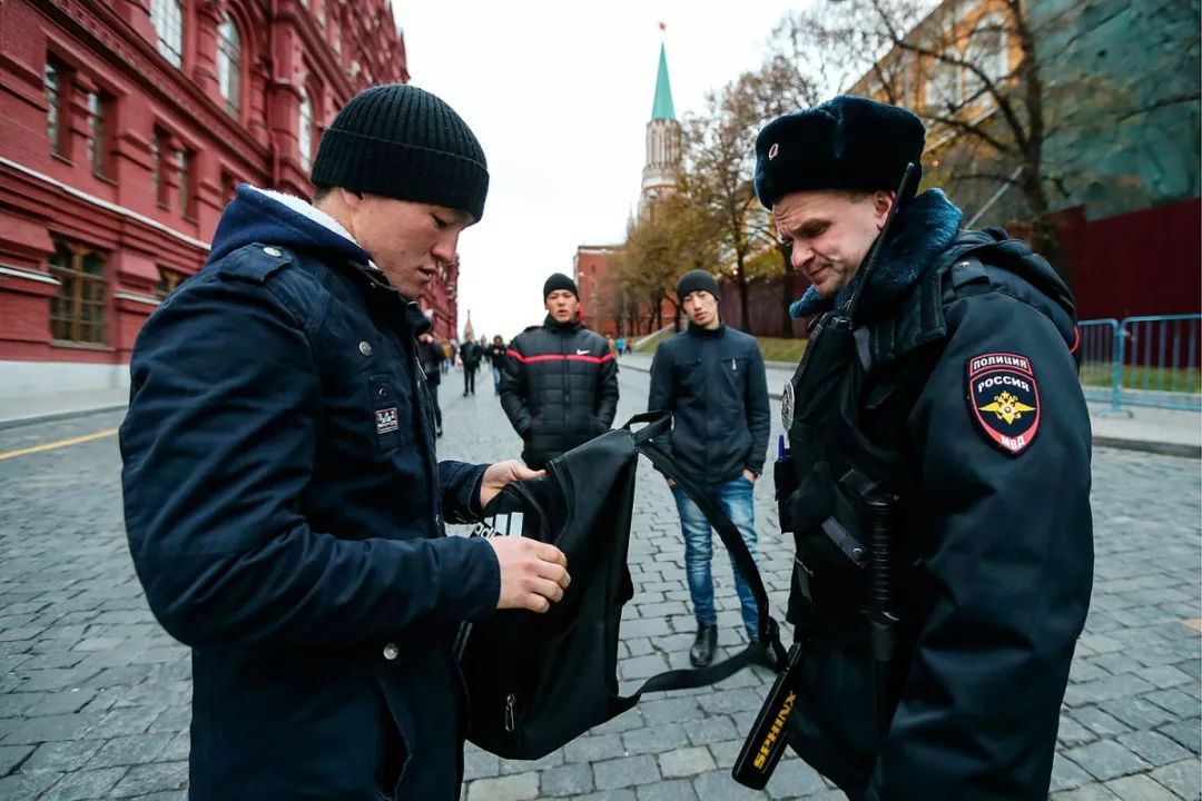 In order to protect our safety, the Russian security guards ...