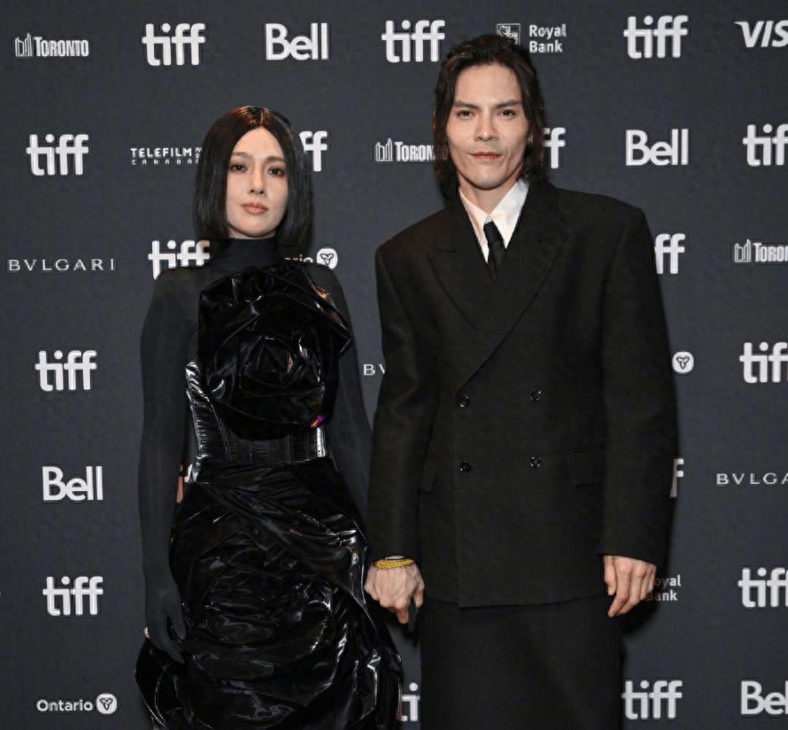 A star in the entertainment industry suddenly changed his face without ...