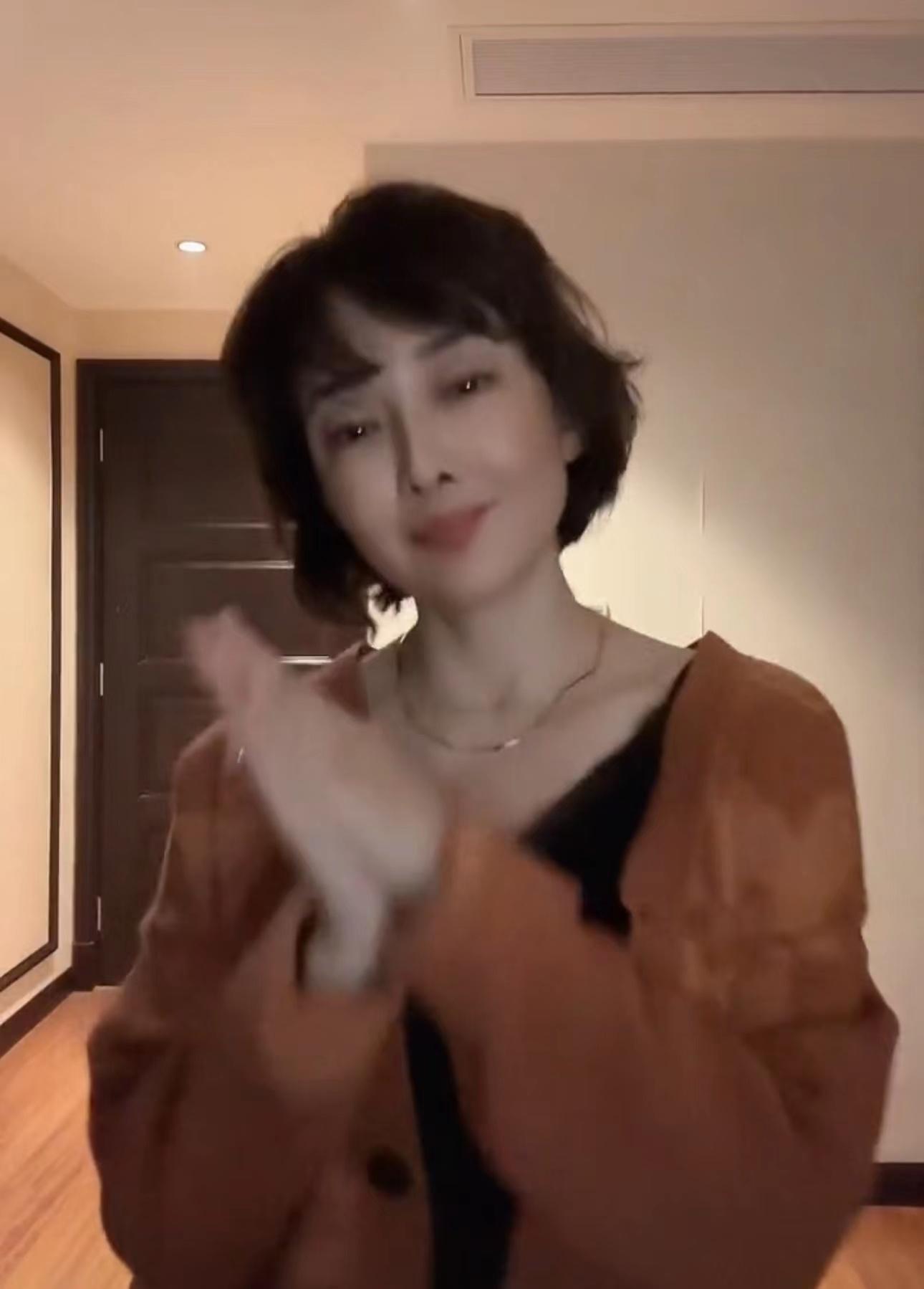 49-year-old Niu Li is caught in another plastic surgery scandal!The ...