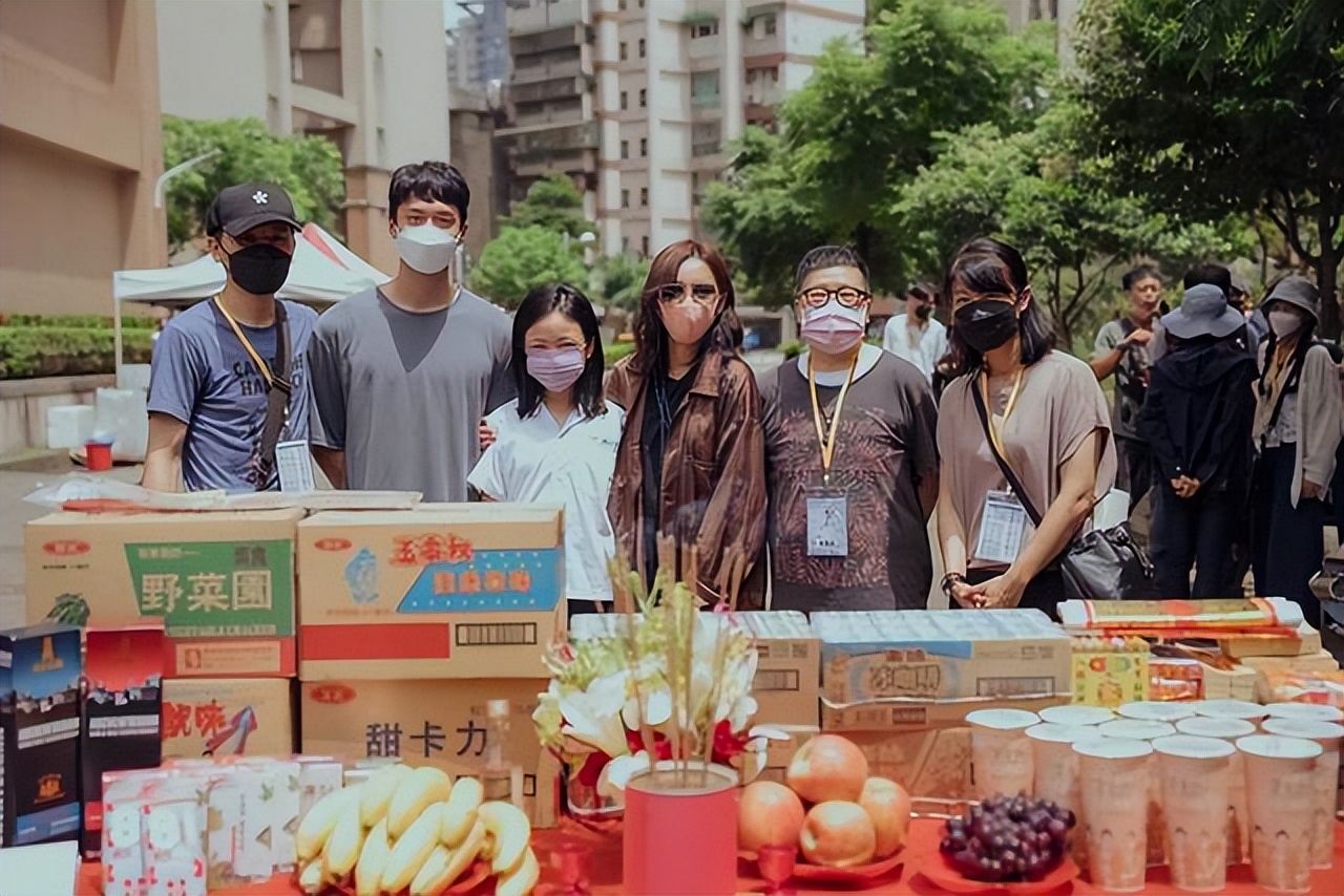 Golden Bell Award emerging directors Jin Jiahua, Liu Junqian and Lin ...