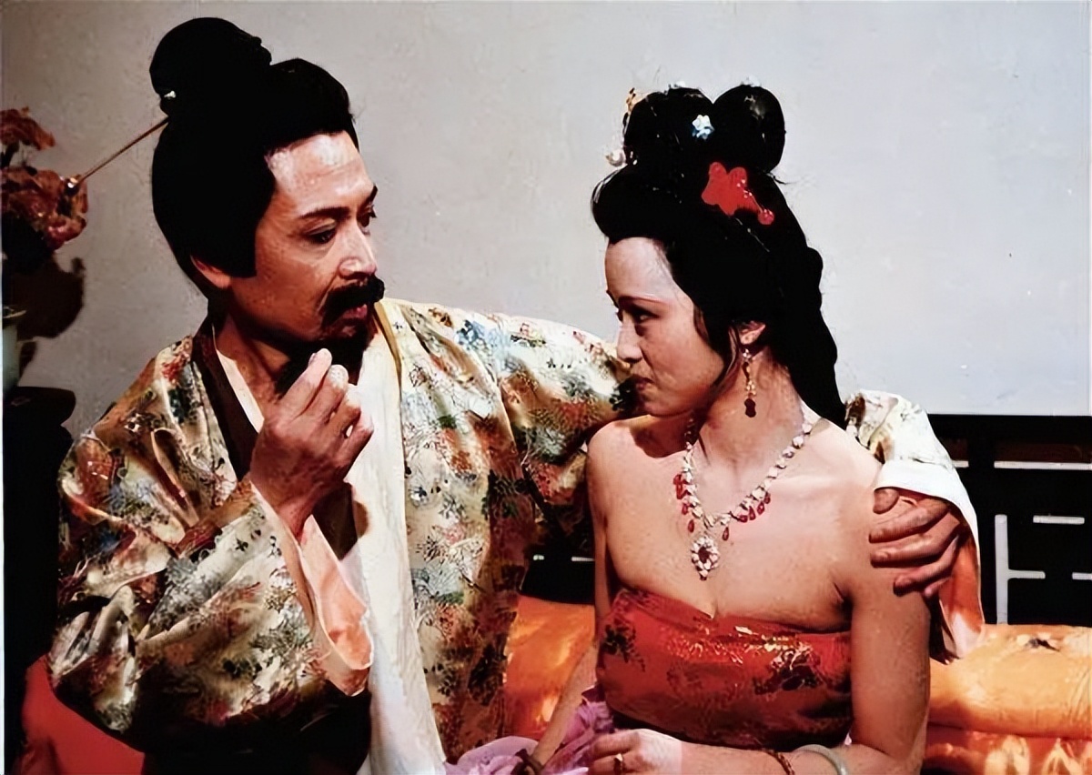 Reading "A Dream of Red Mansions": Does Mother Jia know about Qin Keqing and Jia Zhen? - iNEWS