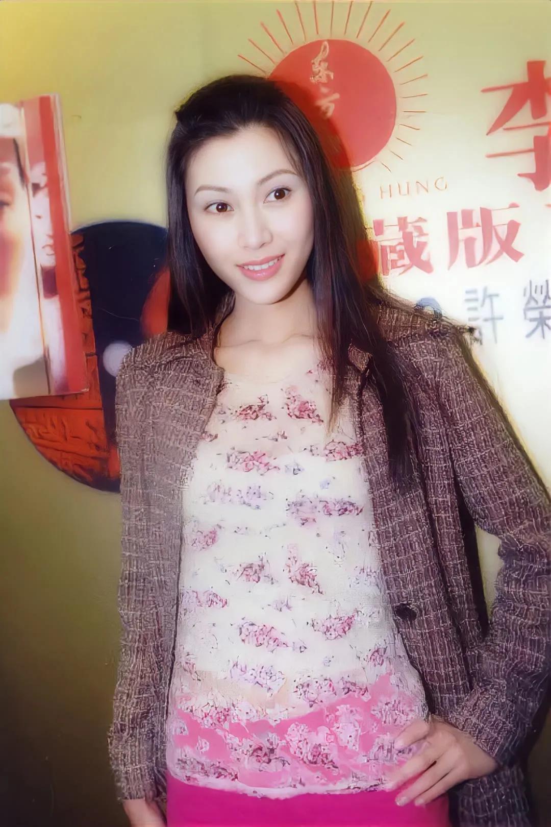 Li Jiaxin nostalgic photos 13 - iMedia