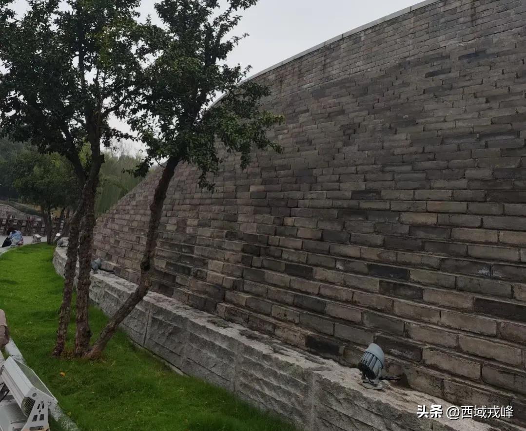 Appreciation of American Literature: Liang Chao ‖ National Day, Xi'an ...