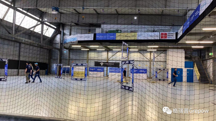 World Champion FPV Drone Pilot VS Artificial Intelligence AI ...