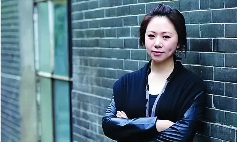 It was revealed on the Internet that the married male star had an ...