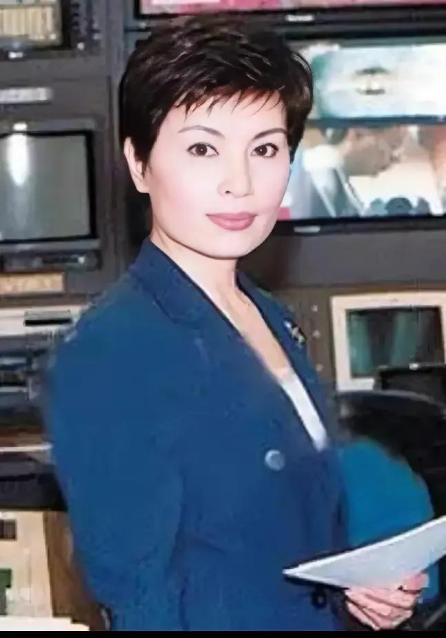 Li Ruiying: Worked at CCTV for 28 years with 0 mistakes, but caused ...