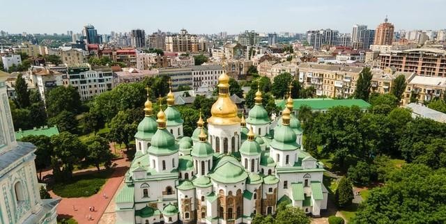 [Interesting Talks about Russian History] (I) 882: Oleg moved the ...