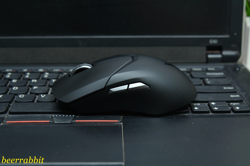 Rapoo VT9 mouse + V2M receiver new experience: 4KHz return rate wireless limit response - iNEWS