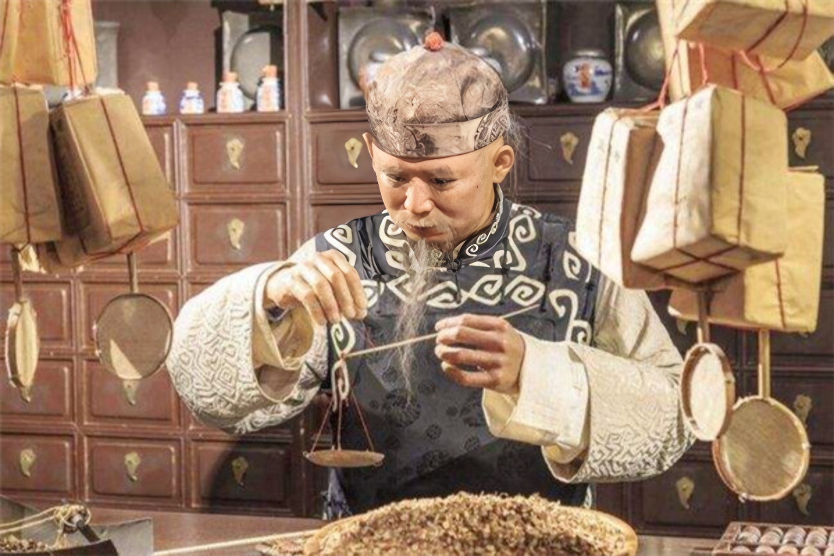 Lu Xun, a famous doctor in the late Qing Dynasty, predicted that China ...