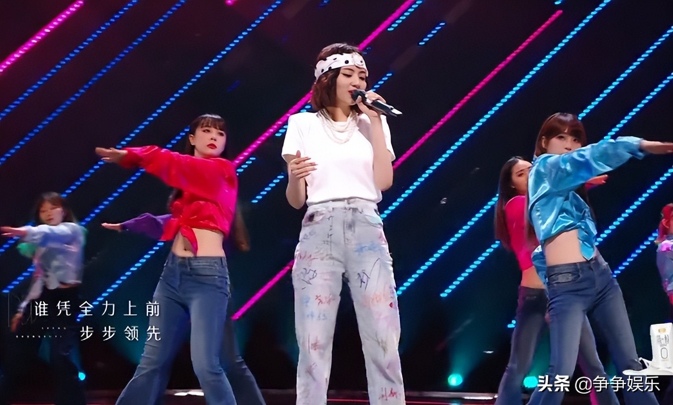 "The Voice Never Ends" Liu Xijun challenged the magic to sing and dance ...