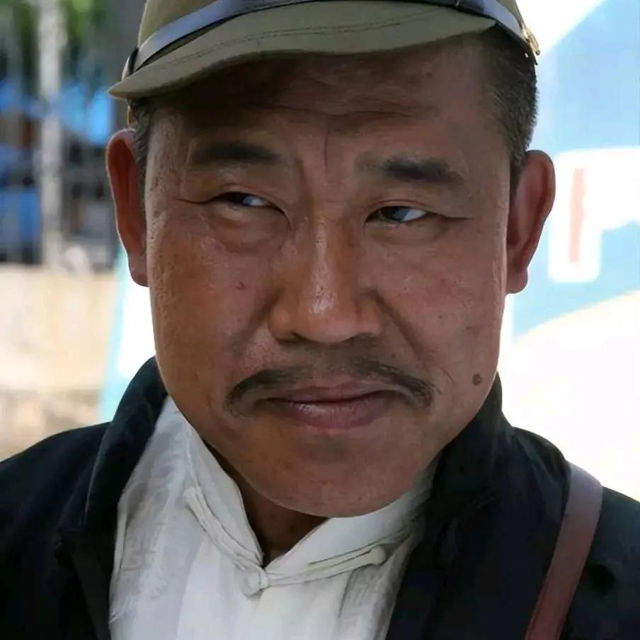 At the age of 67, Du Xudong, a national first-class actor, will ...