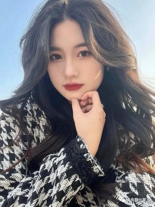 Teach you how to roll bangs into eight-character bangs - iNEWS