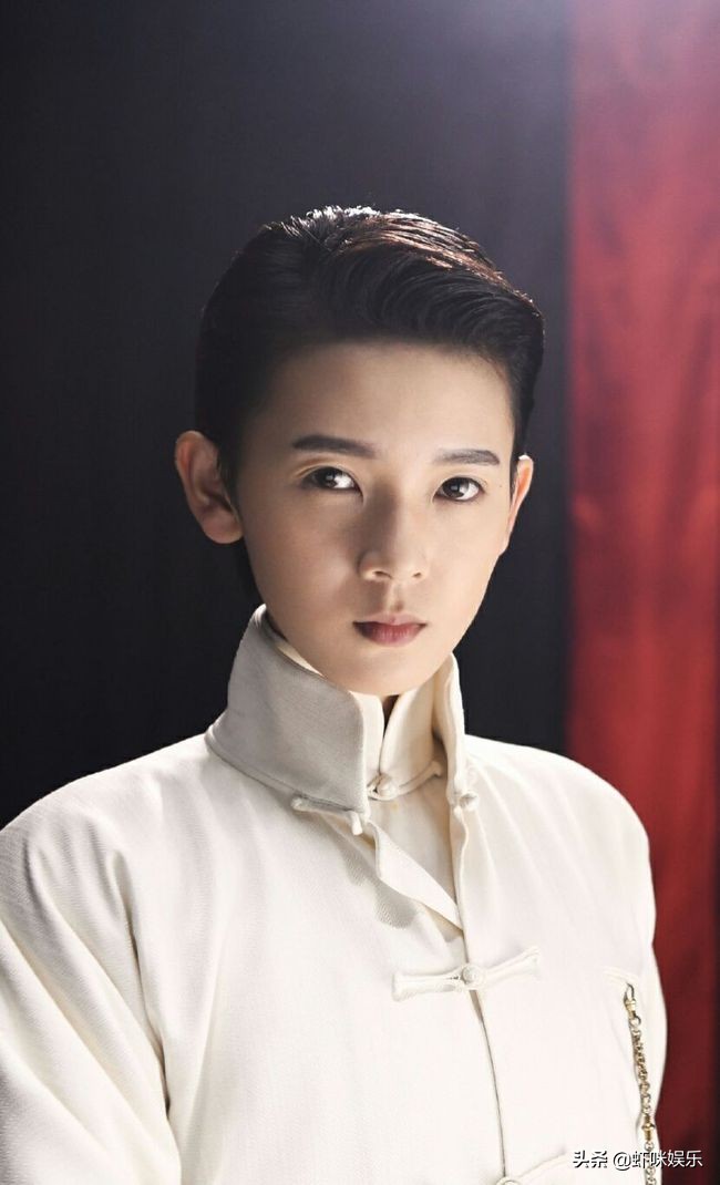 This is the real "women disguised as men", successfully making the ...