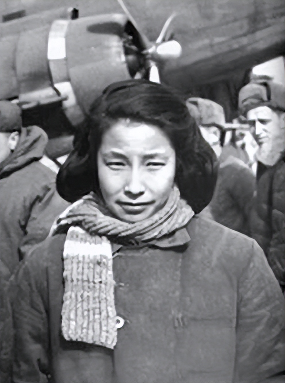 In 1991, Mrs. Peng Dehuai sent a letter to Yang Shangkun before she ...