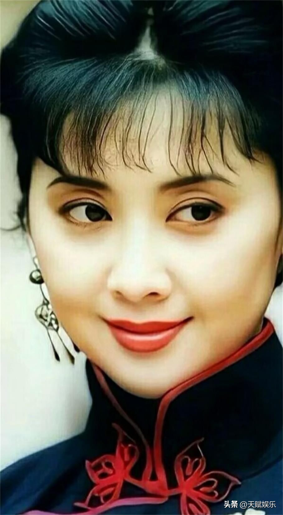 2023 version of national first-class actor Zhu Lin's beautiful photos ...