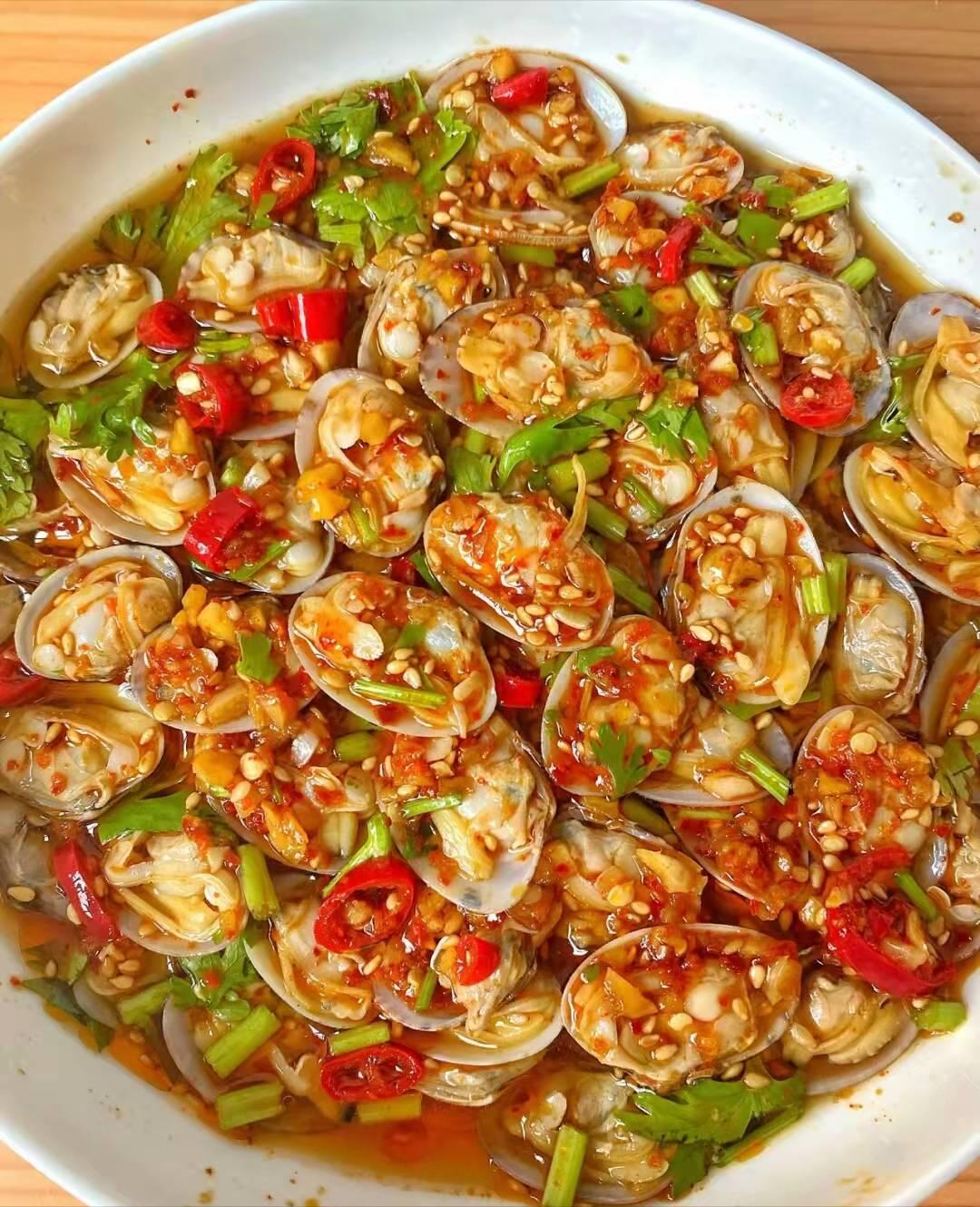 Laoju Huajia is a favorite food of many people in summer. - iNEWS