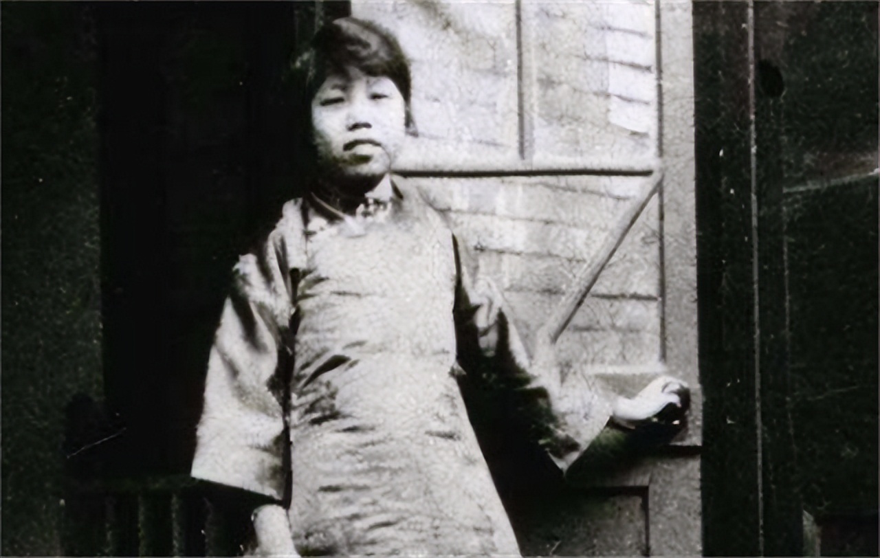 In 1987, when Deng Yingchao heard a broadcast, he immediately wrote to CCTV: I want to tell you ...