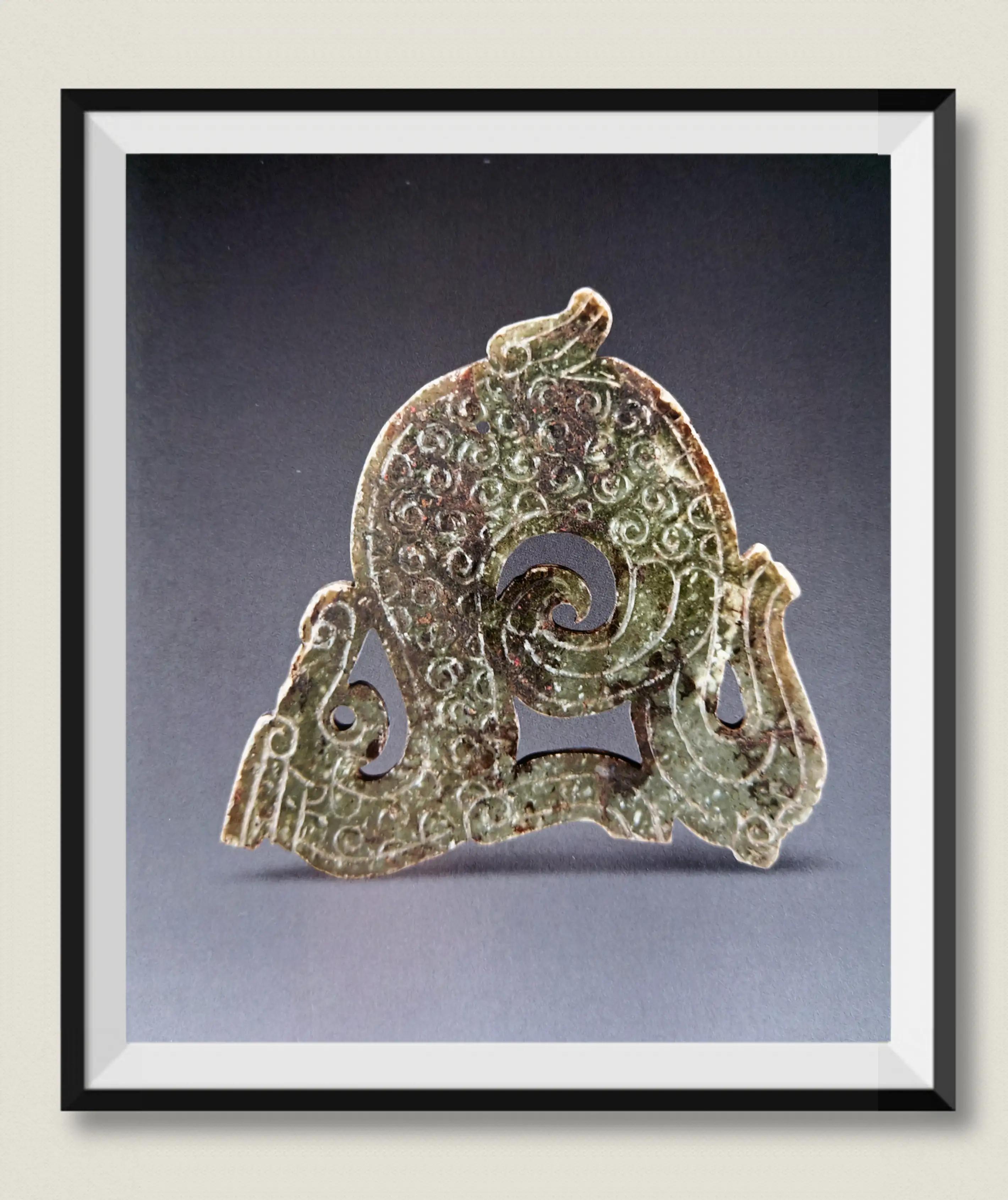 "Jade Artifacts of the State of Chu 15" plain clothes with white clouds ...