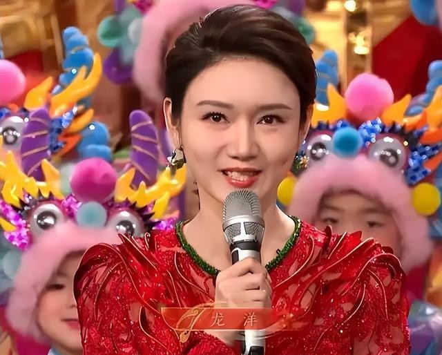 CCTV host Long Yang: 35 years old, no house, no car, called CCTV poor ...