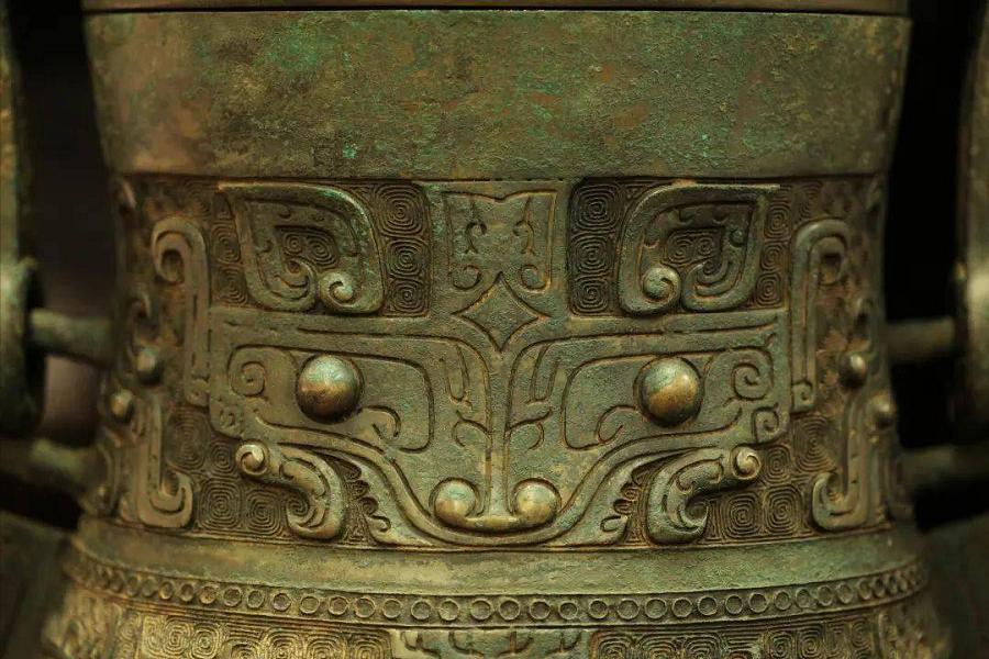 Walking into History: An Analysis of the Artistic Features and Design ...