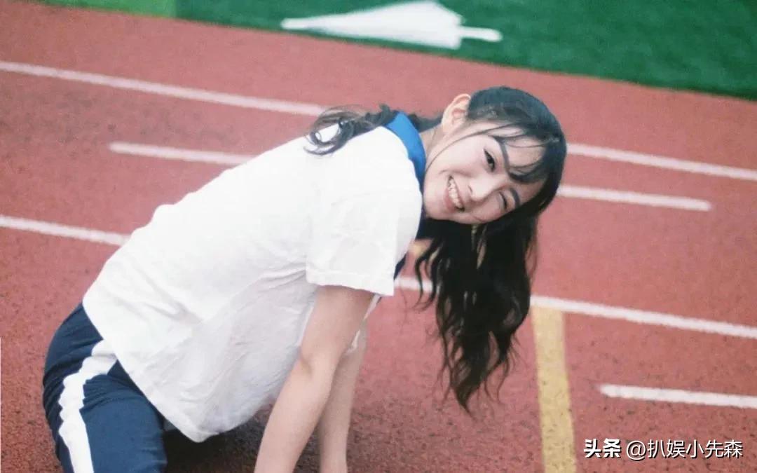 Entertainment Breaking News: Yang Yang, Yang Mi, Ren Jialun, Xin Zhilei, Ren Hao, Tian Xiwei - iNEWS