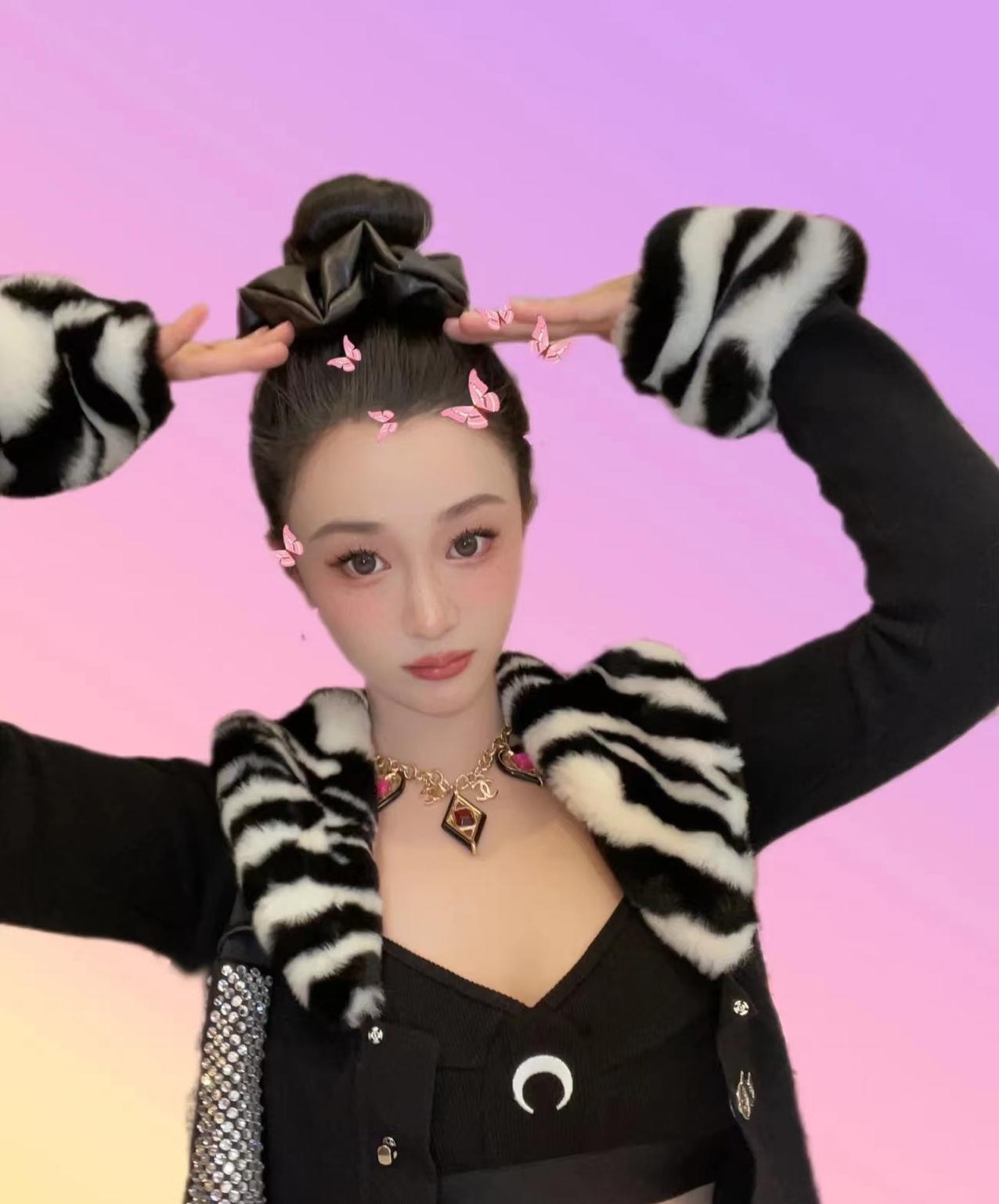 Actress Chen Yulin rarely posted beautiful photos after being released ...