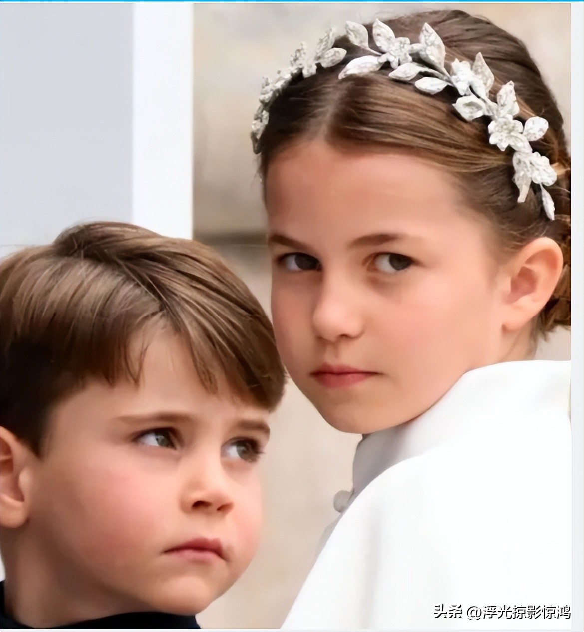 William and Charlotte's father and daughter have a loving interaction ...