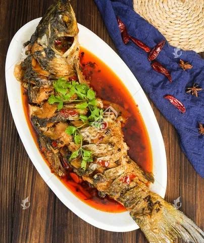 Carp is so delicious. It is a classic signature dish when it comes out ...